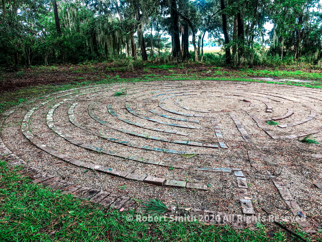 Thoughtful Thursday: Prayer Labyrinth – Robert's Snap Spot