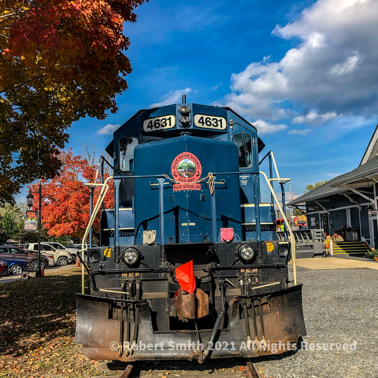 Riding Past on the Blue Ridge Scenic Railway – Robert's Snap Spot
