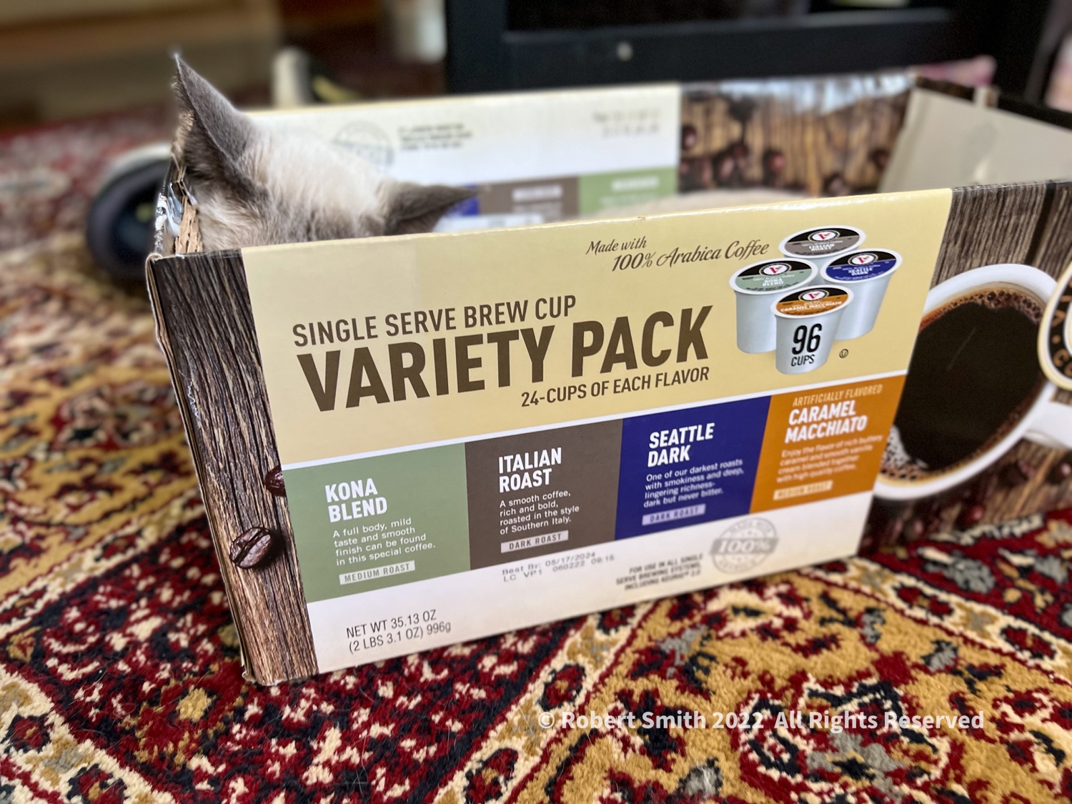 Tails of the Kitty: A New Box in the House – Robert's Snap Spot