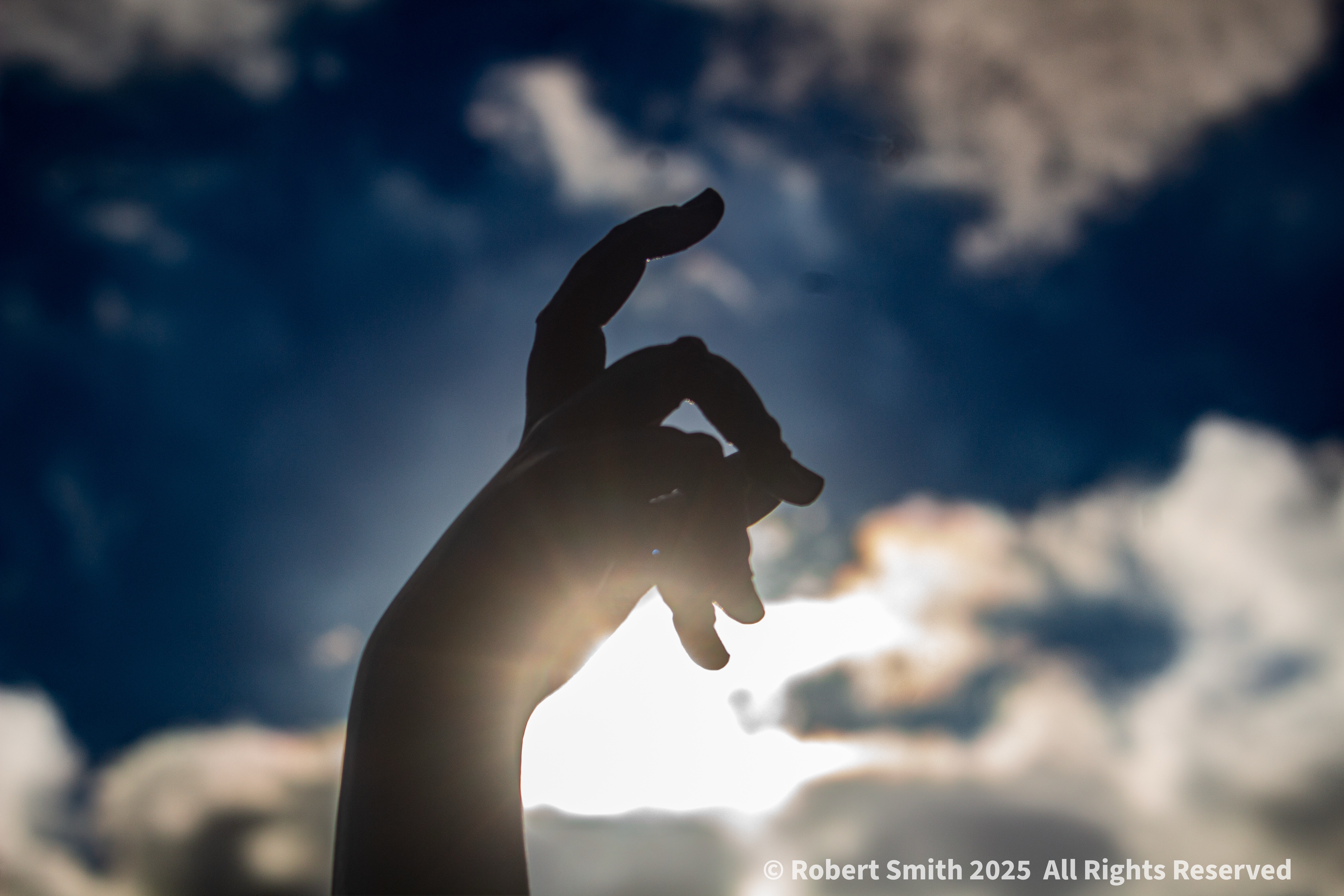Sky and Hand – Robert's Snap Spot